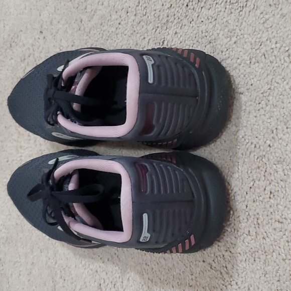 Brooks | Shoes | Brooks Adrenaline Gts Black | Poshmark
